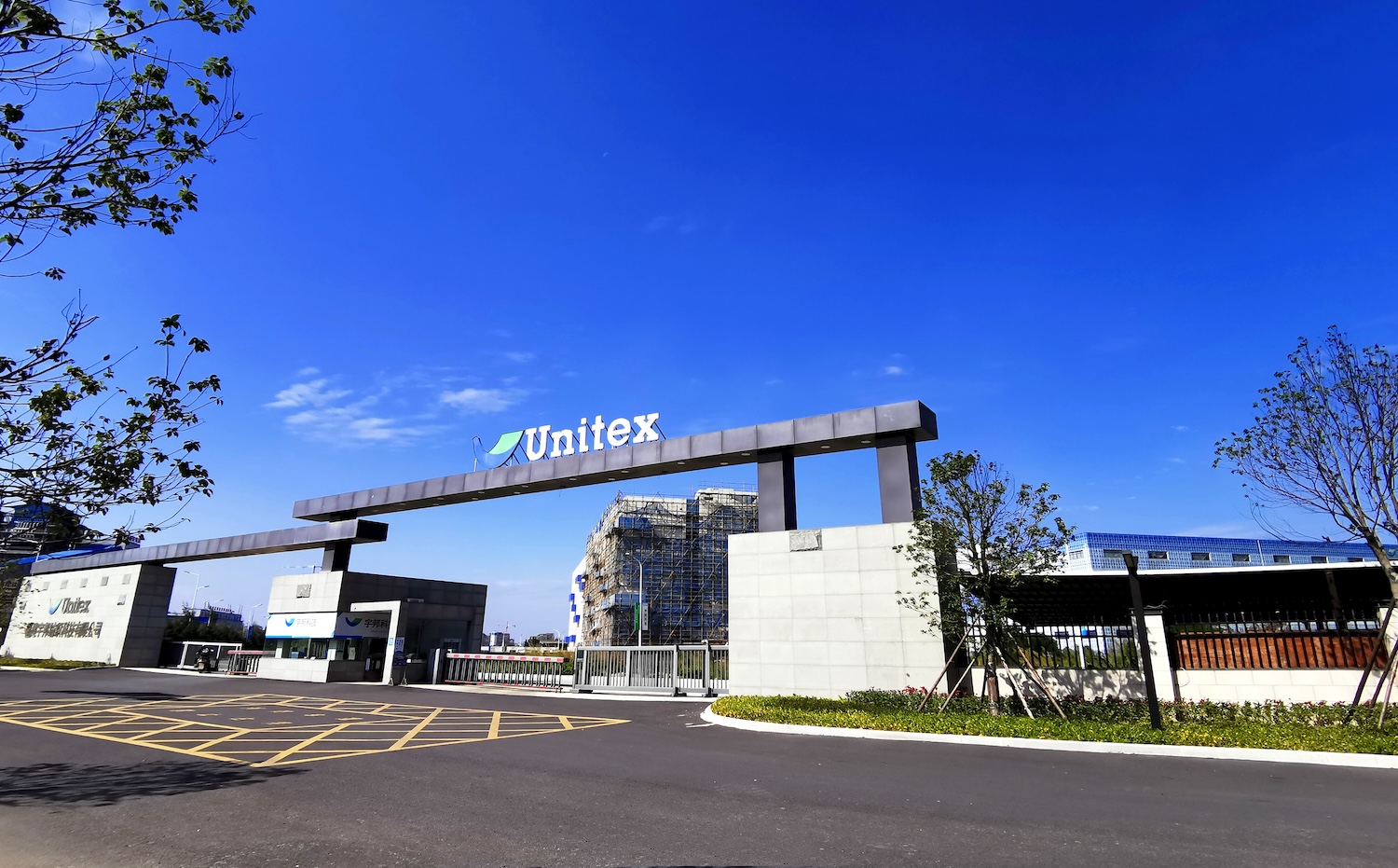 Knitting a greener future with circular and warp knitter Unitex